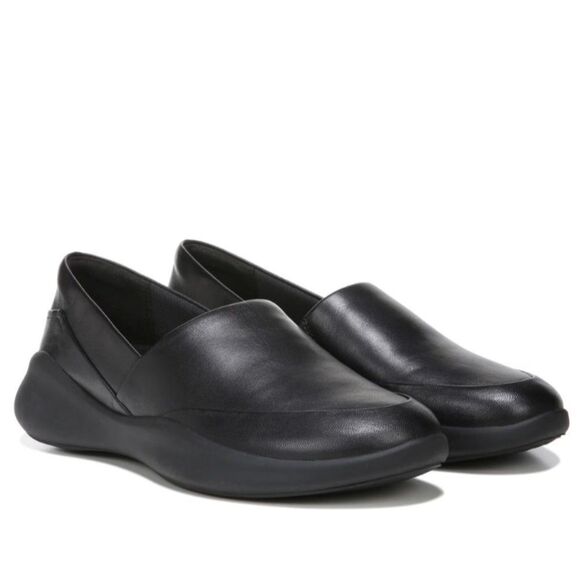 Naturalizer | Shoes | Naturalizer Slipon Leather Sneakers Ease | Poshmark